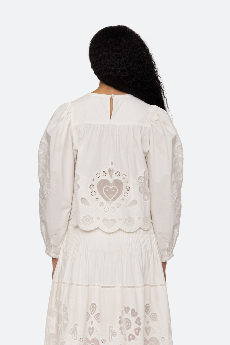 Jeanetta Eyelet Long Sleeve Top in White – Bunny and Babe Winnetka